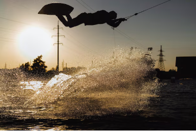 How to Perform the Wakeboard Raley – Wakeupsports.com